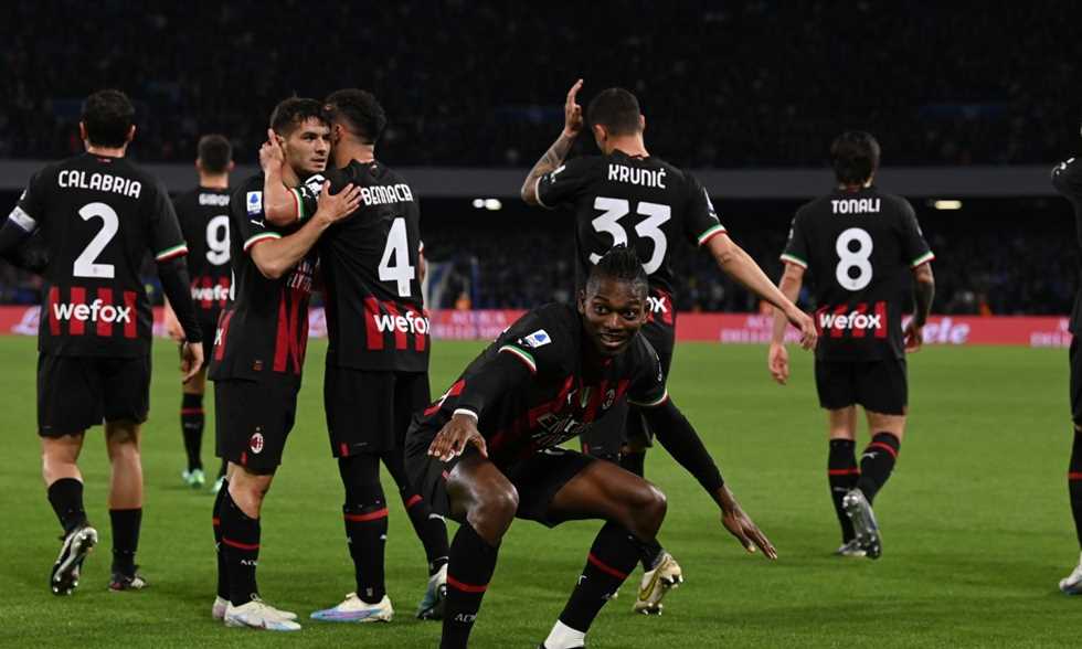 FilGoal | فيديوهات | هدف ميلان الثالث أمام نابولي (رافاييل لياو)