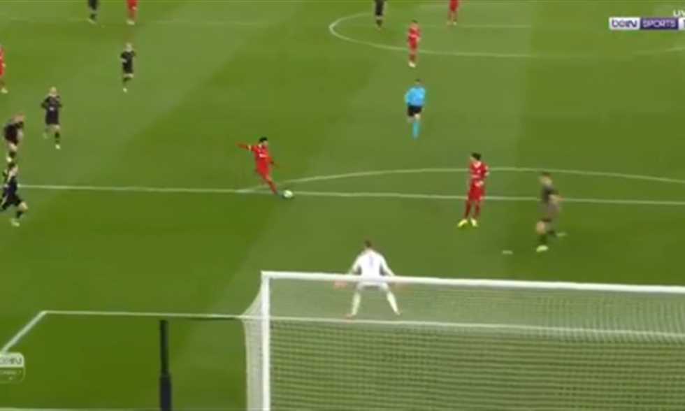 FilGoal | فيديوهات | صلاح سجل هدفا وصنع 2 في 6 دقائق أمام سبارتا براج (الدوري الأوروبي)